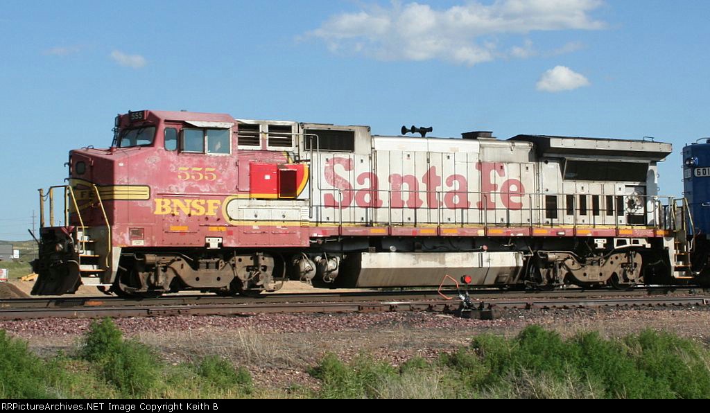BNSF 555